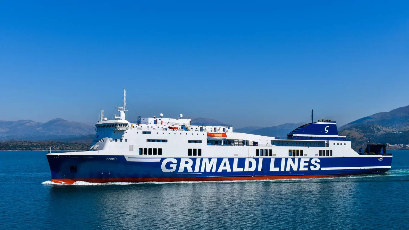 Traghetti per la Sardegna: quando e come sbarcare a Cagliari ...