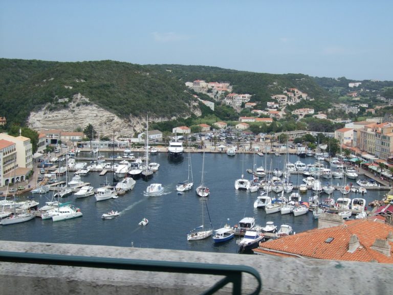 Raggiungere la Corsica dall’Italia in autunno inverno – TraghettiUp ...